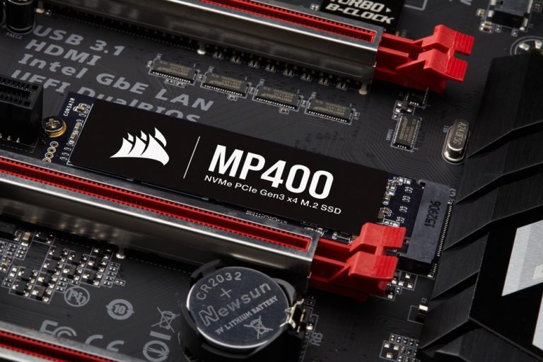 CORSAIR veröffentlicht die MP400 M.2 NVMe-SSD mit hochdichtem 3D QLC ... CORSAIR veröffentlicht die MP400 M.2 NVMe-SSD mit hochdichtem 3D QLC ...
