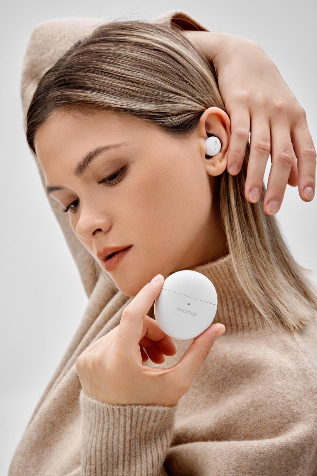 1MORE stellt die Sportkopfhörer S50 und S30 mit innovativem Open-Ear-Design für Sport und ...